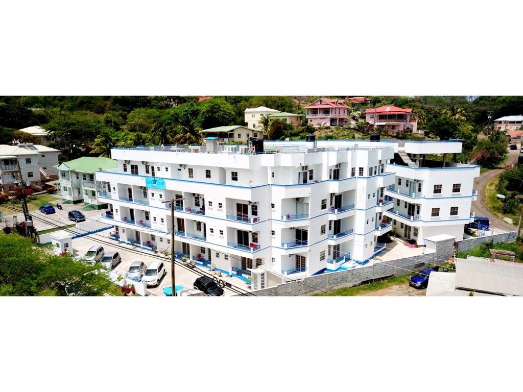 Blue Star Apartments & Hotel